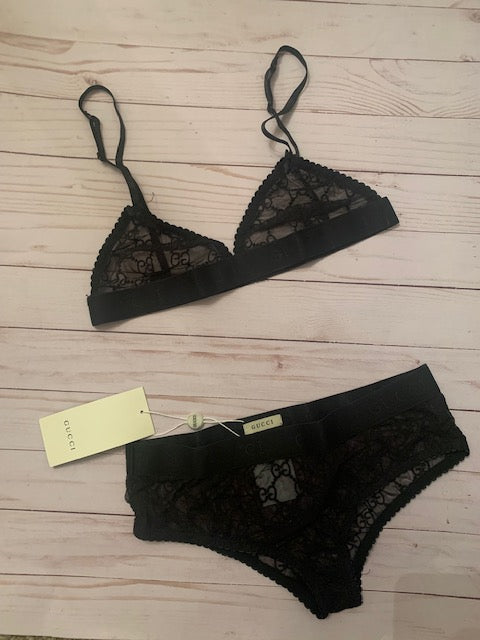 Double G Lingerie Set – Chateau Vanity.Noir